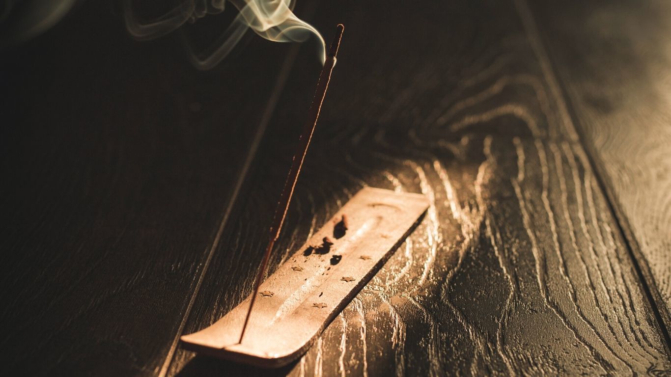 ¿Para qué sirven los inciensos? Descubre sus usos y propiedades